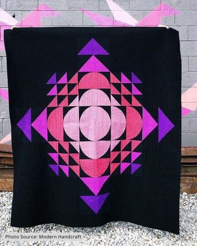 Top 16 Free Moon Quilt Patterns (+7 Bonus Patterns For Sale) - I Love ...