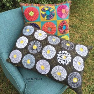 Top 8 Free Yo-Yo Quilt Patterns (+6 Bonus Patterns For Sale) - I Love ...