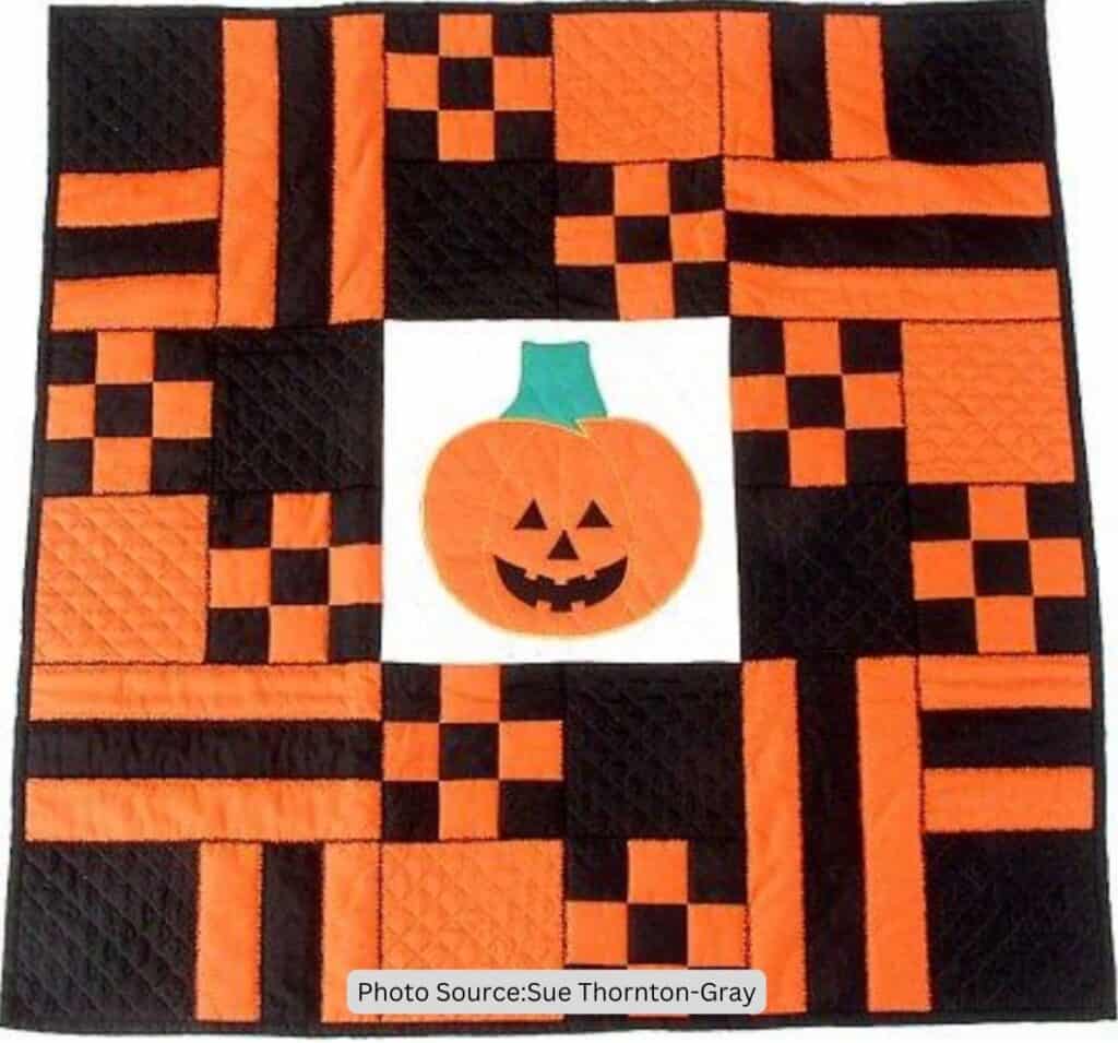 Top 10 Free Halloween Wall Hanging Quilt Patterns (+8 Bonus Patterns ...